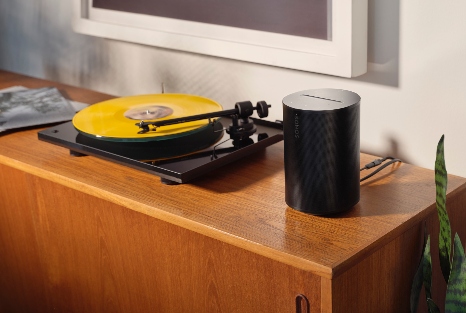 Sonos Era 100 White Diffusore Wireless TruePlay Wi-Fi AirPlay2 Bluetooth Multiroom Voice Control